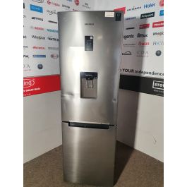 Samsung RB31FDRNDSS Frost Free Fridge Freezer With Water Dispenser
