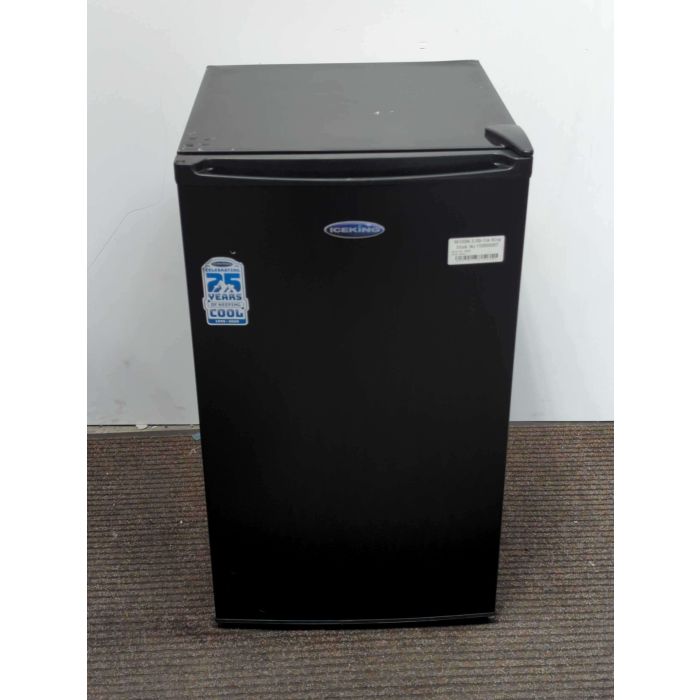 Ice King RK100BK.E/OG Freestanding Fridge Freezer